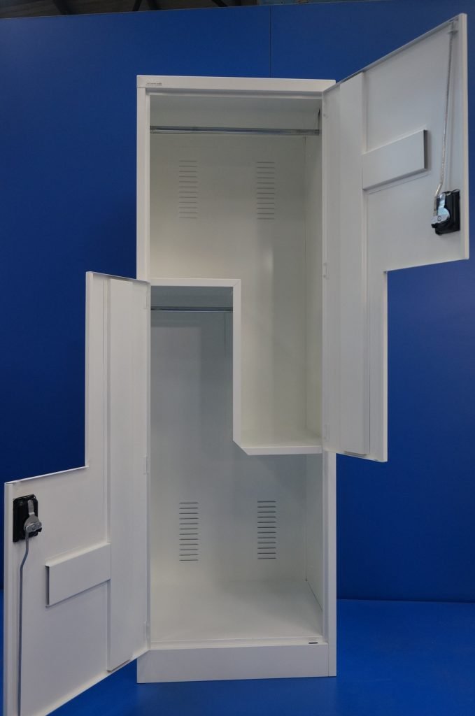 STEPPED (P SHAPE DOOR) LOCKER - INTERNAL VIEW - State Furniture