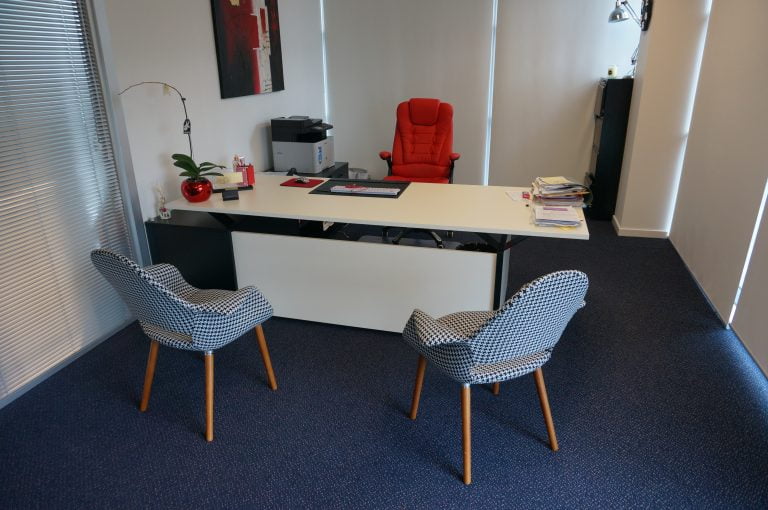 BUTTERFLY DESK - State Furniture