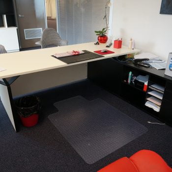 BUTTERFLY DESK - State Furniture