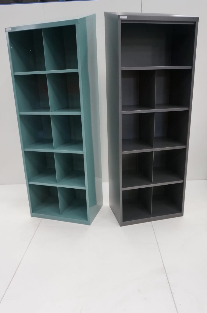 SLOPING TOP OPEN BAG STORAGE - State Furniture